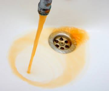 Common Problems from Having Iron in Well Water - PB Water Softening